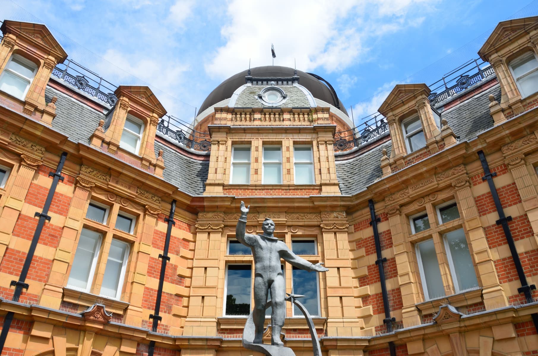 Royal Observatory Greenwich | See The Meridian Line