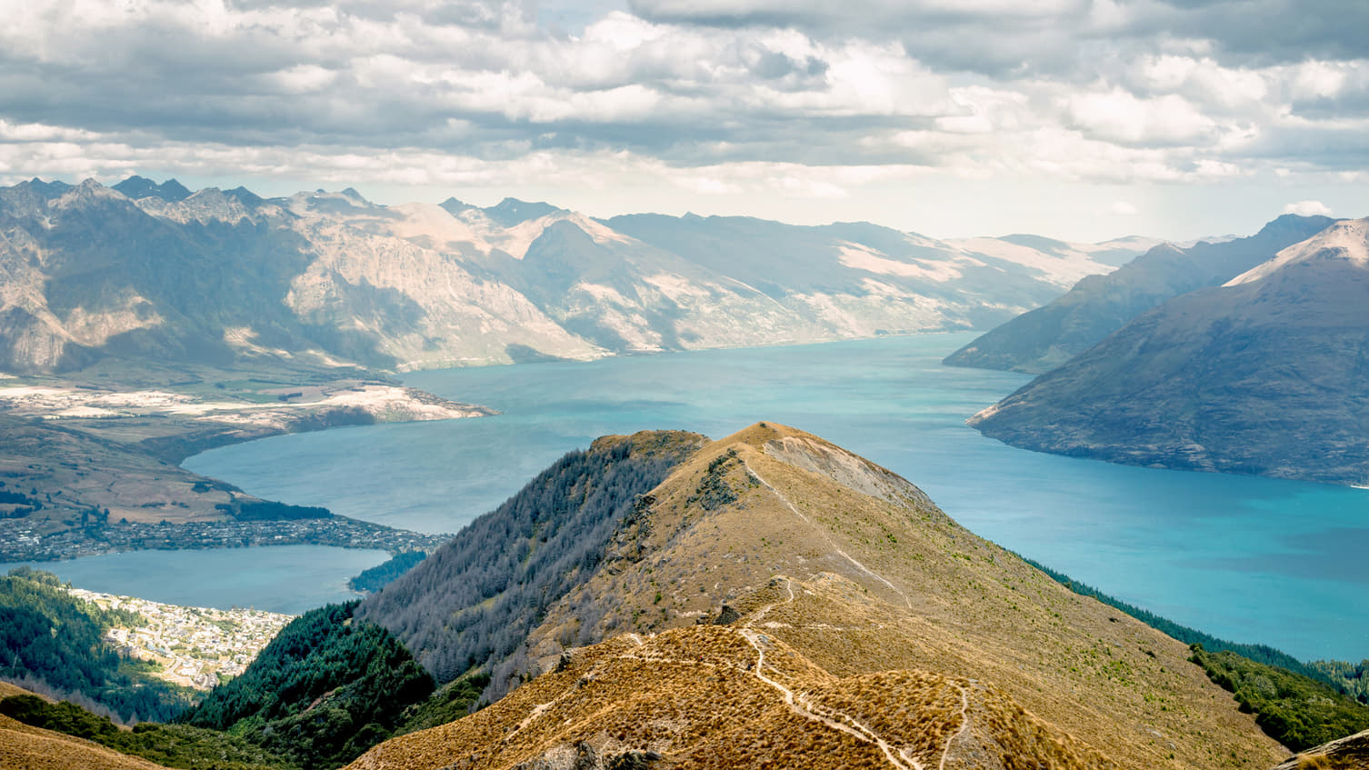 30 Places to Visit in Queenstown, Tourist Places & Attractions