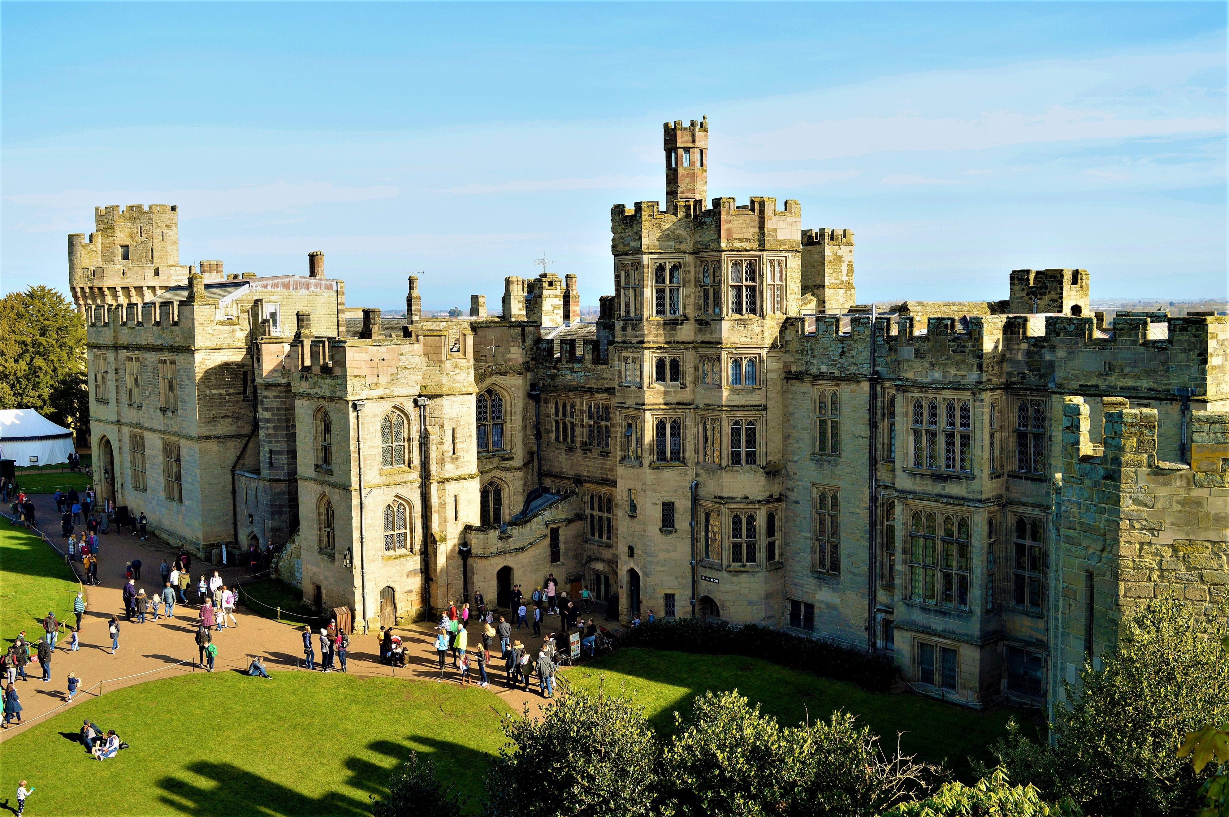 Warwick Castle: A Guide To Medieval Period Castle