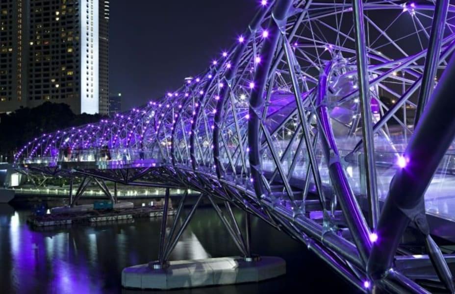 Singapore's Helix Bridge: A Symbol of Innovation and Beauty