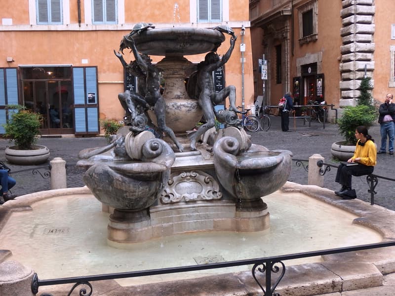 The Turtle Fountain | A Captivating Aquatic Wonder