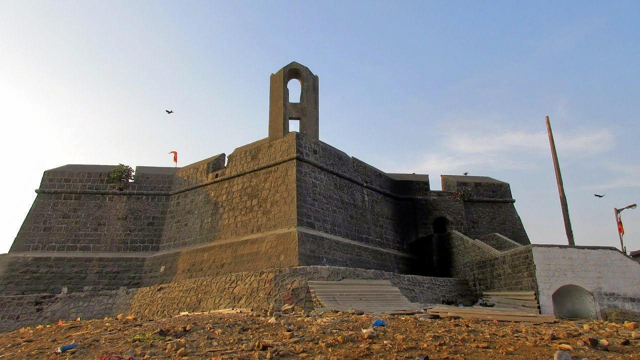 20 Forts In Mumbai | Forts Near Mumbai 2026