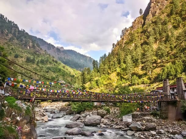 15 Treks near Kasol Starting From ₹900 Only!