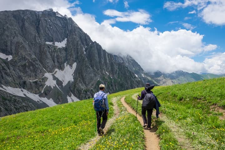 Kashmir Great Lakes Trek | Book KGL Trek | Hey Himalayas